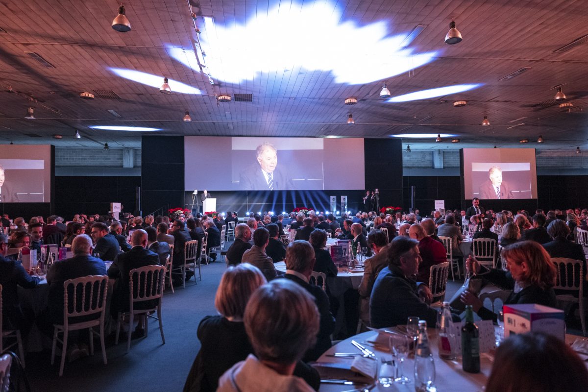 La pace si può: a Padova Hall il ritorno della "Cena di Santa Lucia ...
